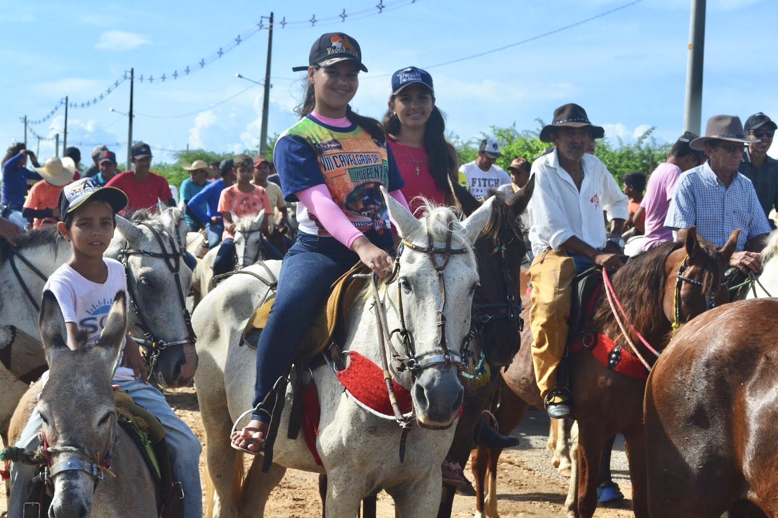 Imagens da Grande Cavalgada Entre Amigos realizada em São Paulo do ...