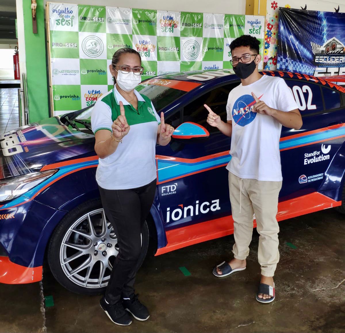 Visita do Carro Oficial da FTD a São Paulo do Potengi foi um sucesso ...