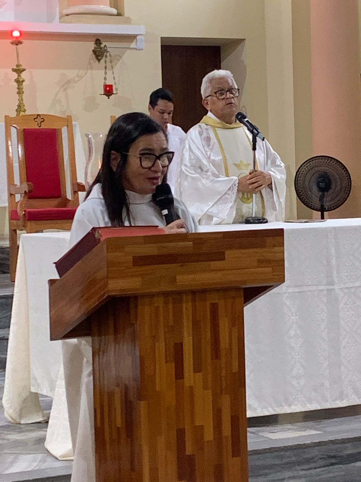 Imagens da Missa da Assunção de Nossa Senhora, no final da tarde desse ...